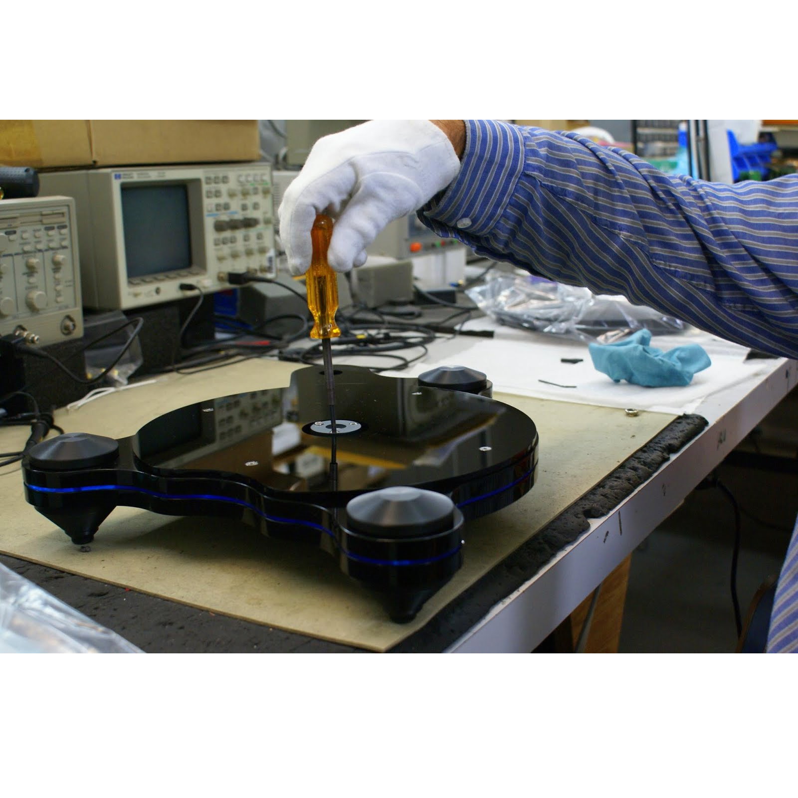 Oracle Origine CT Turntable with Ortofon Blue MM Cartridge | Galen ...